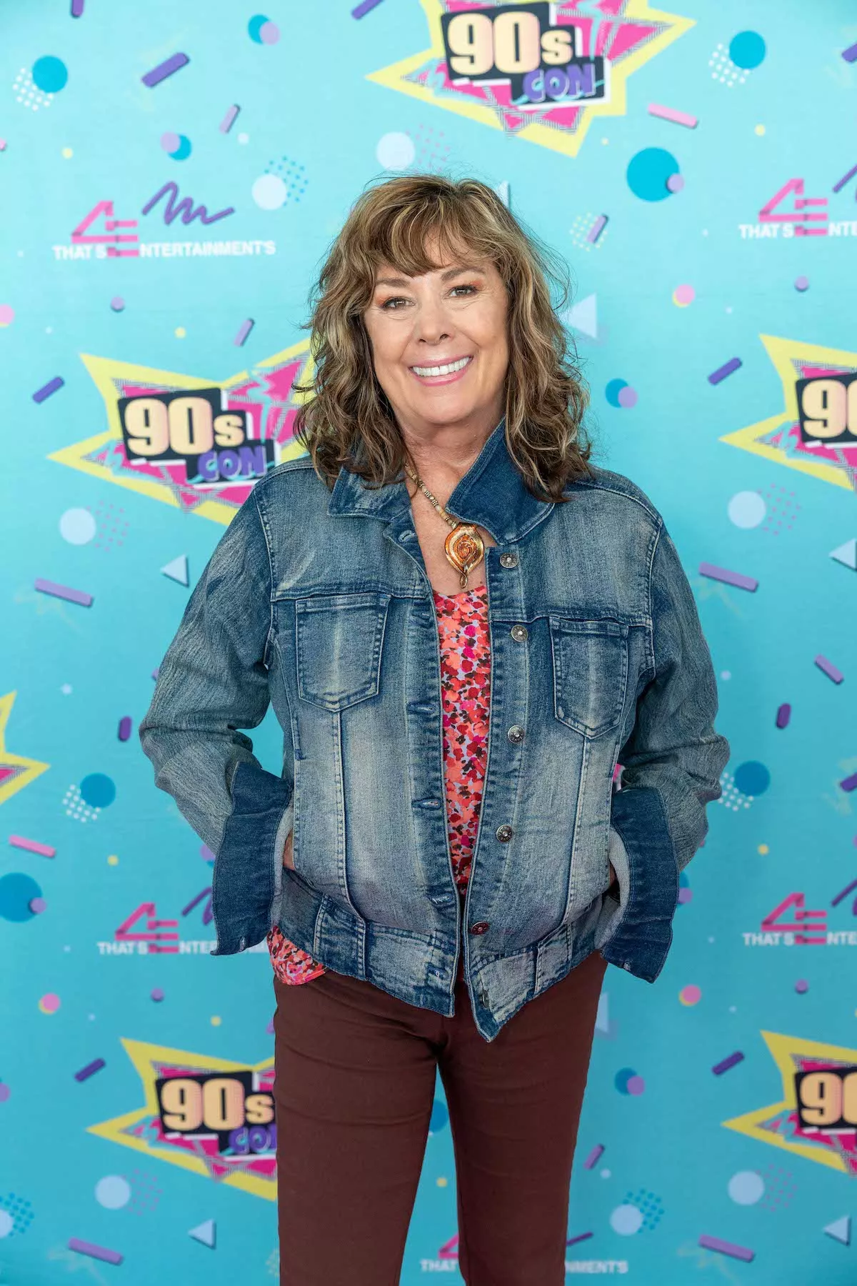 Photos: '90s Con brought funky fashion and celebs to Tampa Convention ...